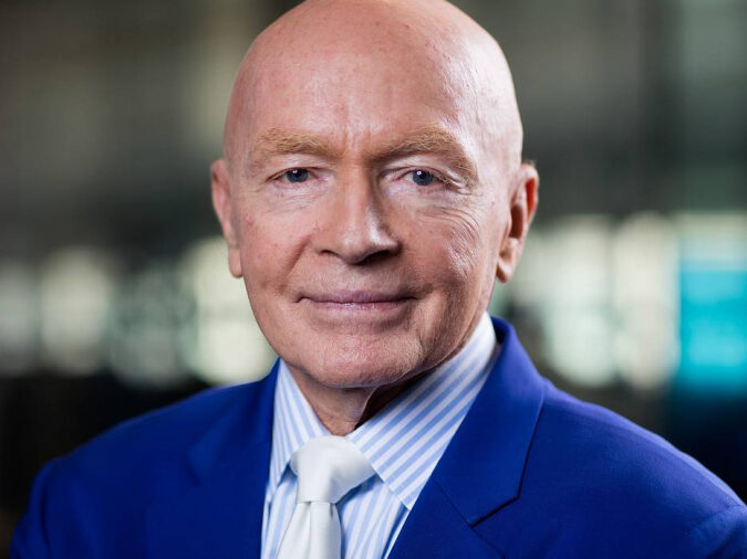 Quem é o megainvestidor Mark Mobius? - Conteúdos sobre o Mercado de ...
