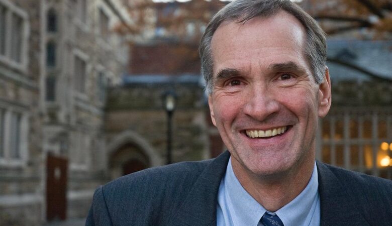 David Swensen: quem foi o megainvestidor, criador do Modelo de Yale?